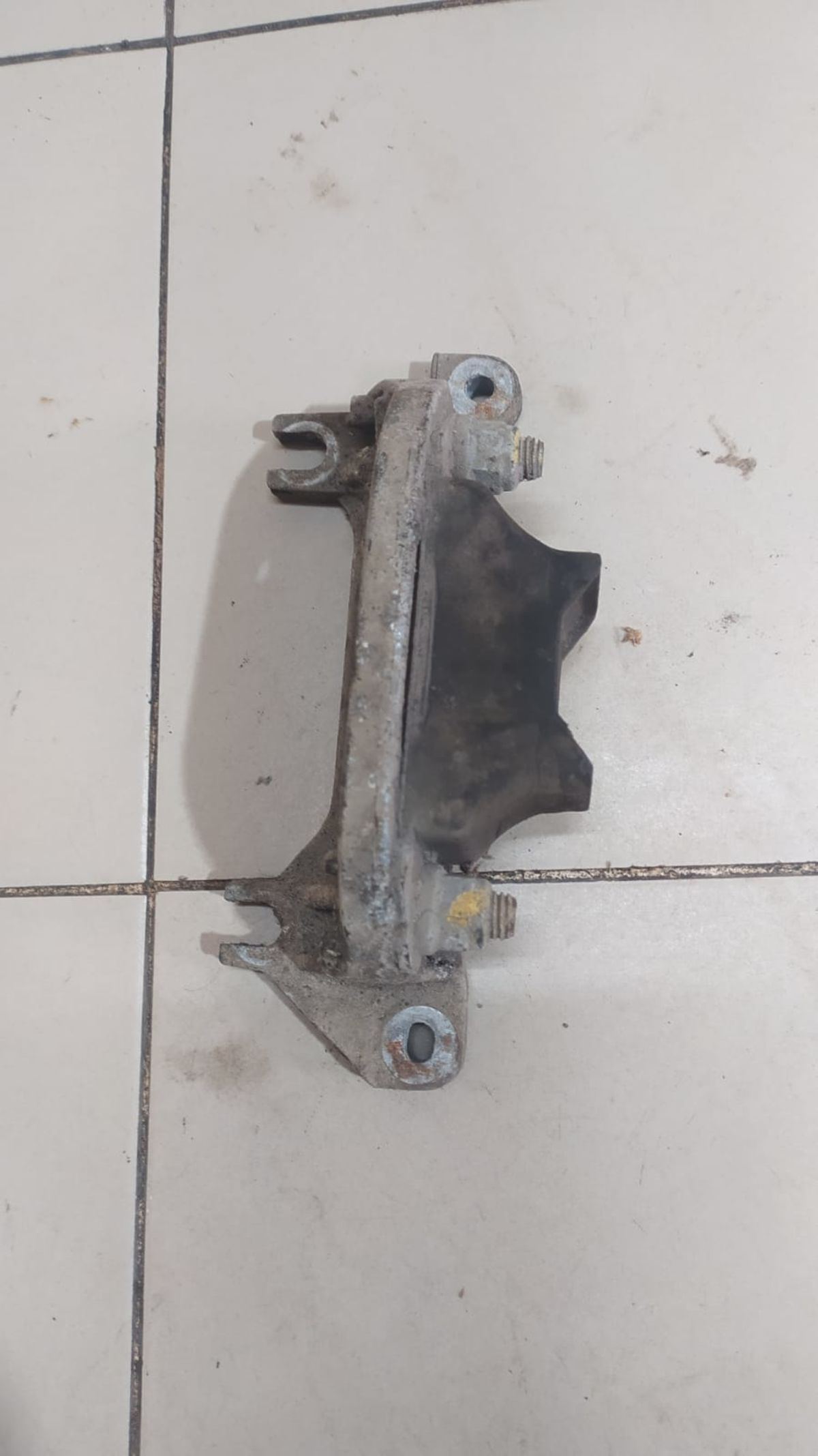 Опора КПП левая Nissan Almera III (G15) (2012–2018) | Артикул 21492